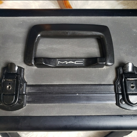 MAC Cosmetics | Bags | Mac Cosmetics Training Case | Poshmark